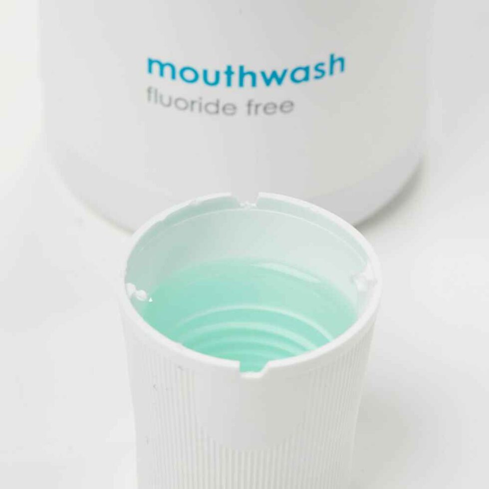 blue®m Mouthwash 500ml for sensitive teeth and gums